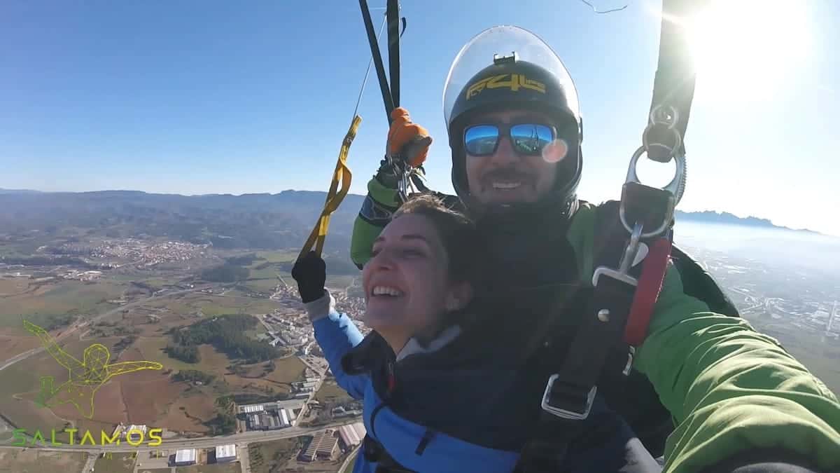 Skydiving in Barcelona: Everything you need to know